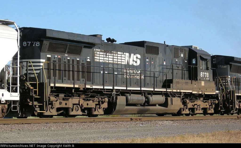 NS 8778
